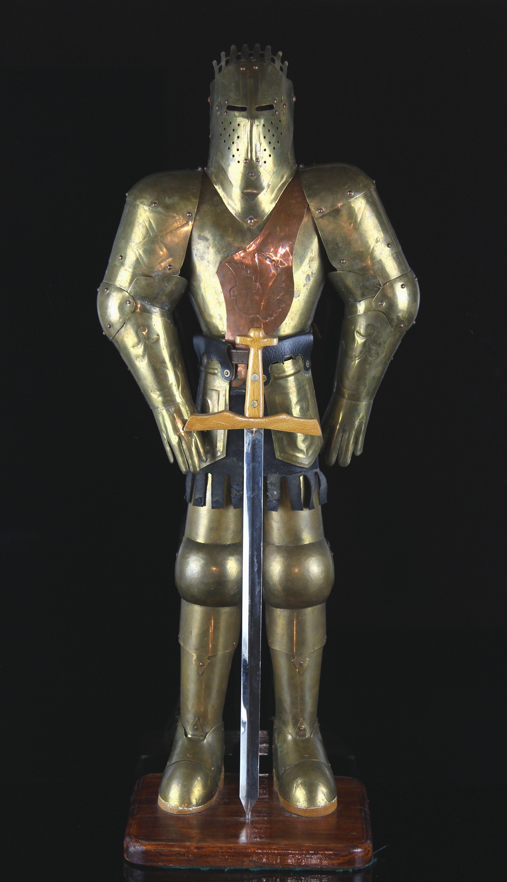 HANDMADE Sculpture Souvenir KNIGHT Material Brass Medieval Knight ...