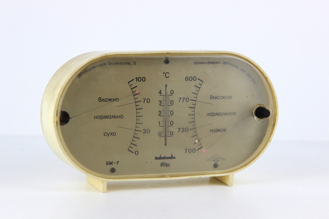 Soviet BAROMETER THERMOMETER Bm 7 RIGA Soviet Desktop Barometer ...