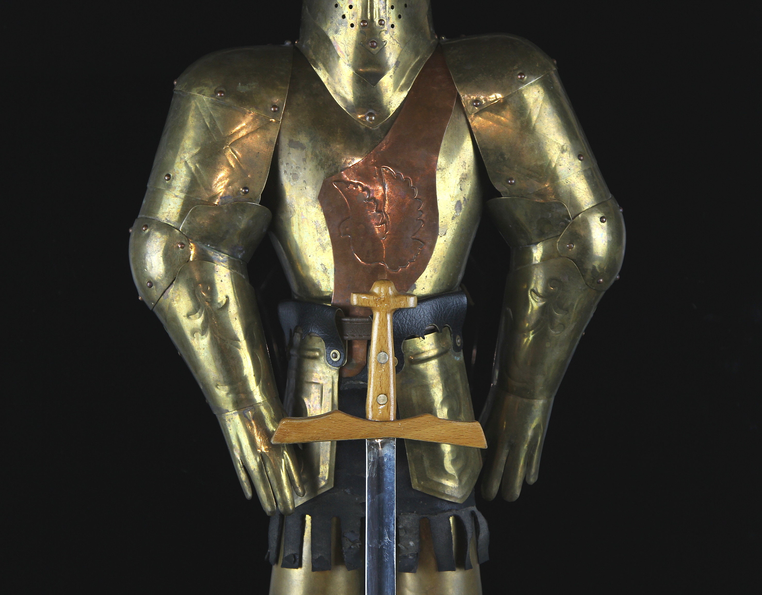 HANDMADE Sculpture Souvenir KNIGHT Material Brass Medieval Knight ...