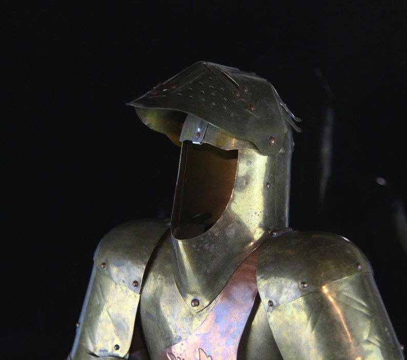 HANDMADE Sculpture Souvenir KNIGHT Material Brass Medieval Knight ...