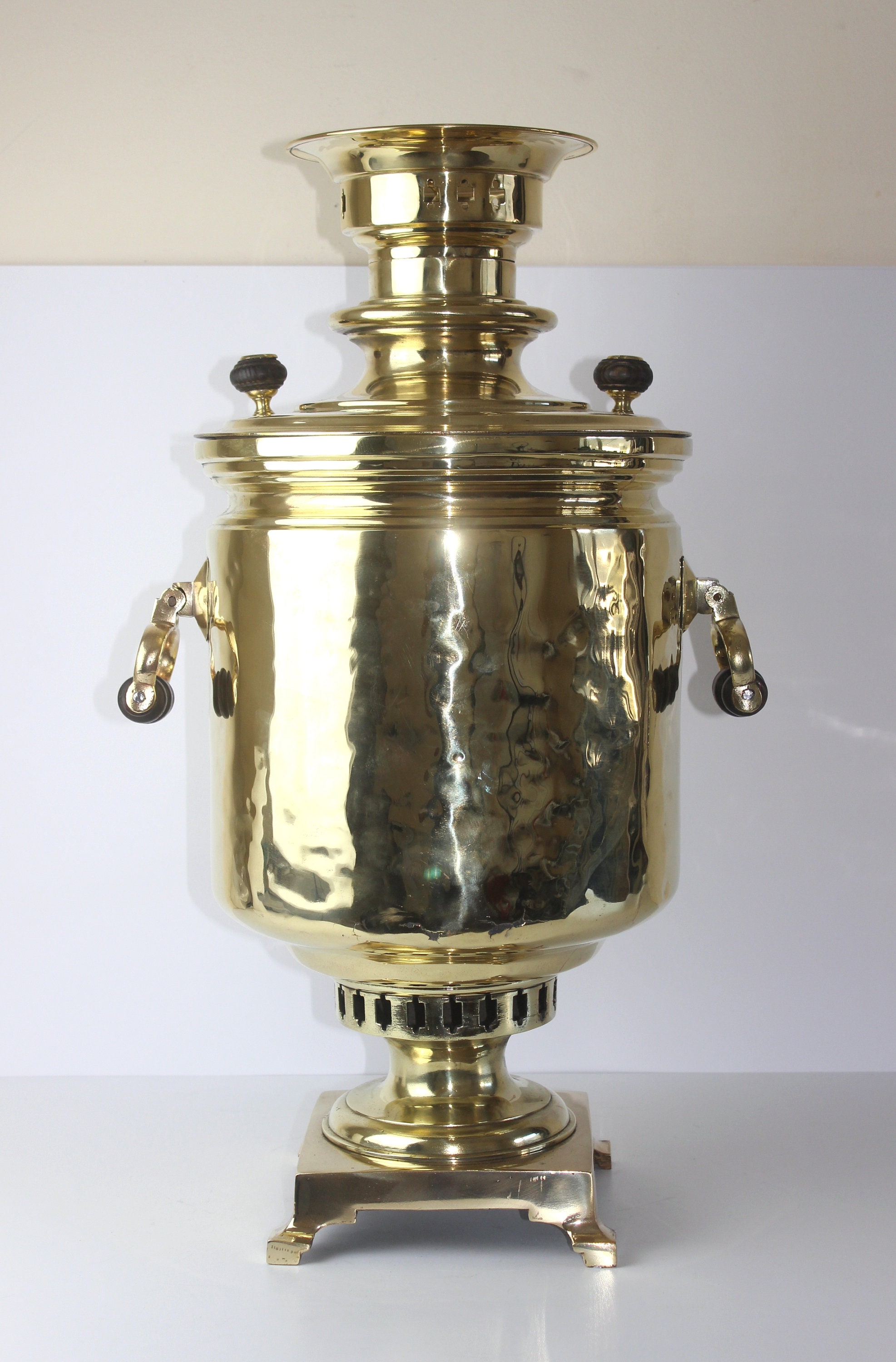 OLD Vintage Samovar on Wood Batasheva TULA Fire Samovar TAVERN - Etsy