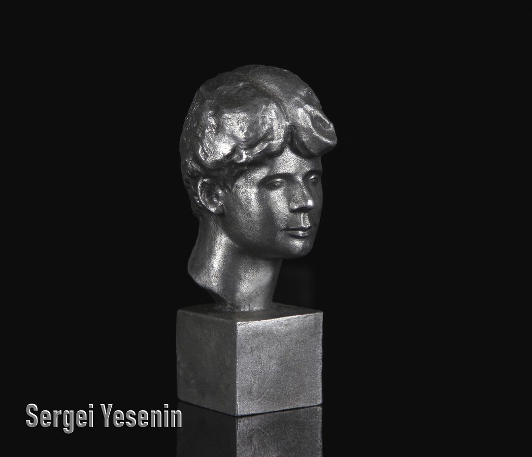 Soviet Figurine Bust Desk Souvenir Russian Folk Writer SERGEY ESENIN ...
