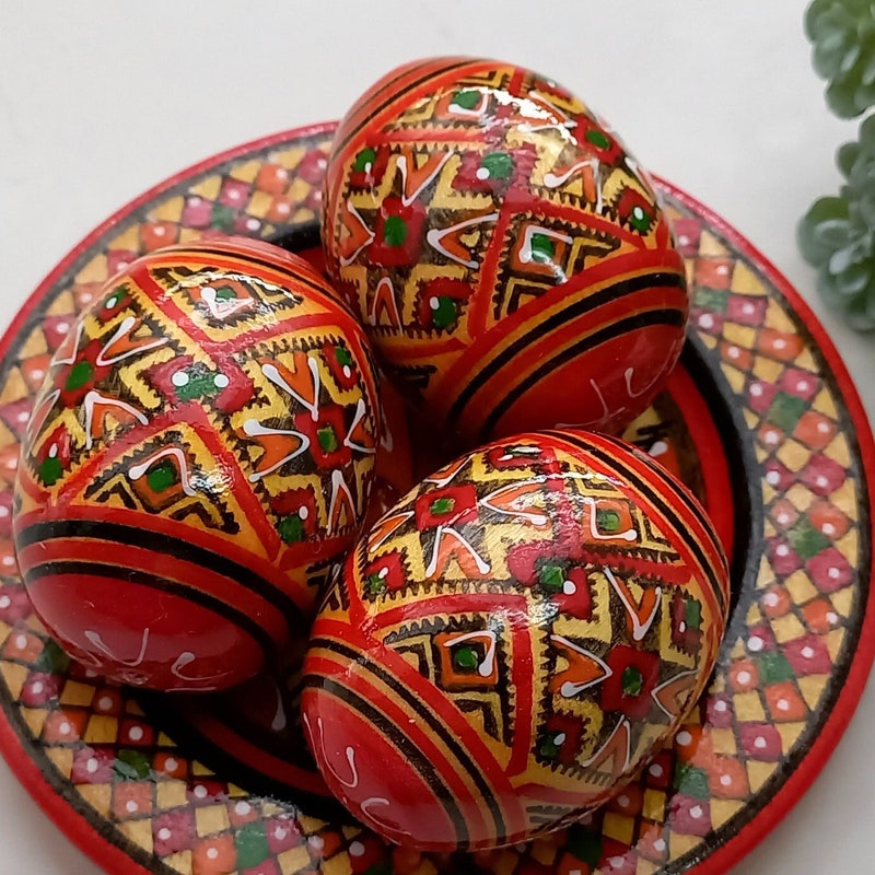 Ukrainian Easter Egg Plate - Etsy