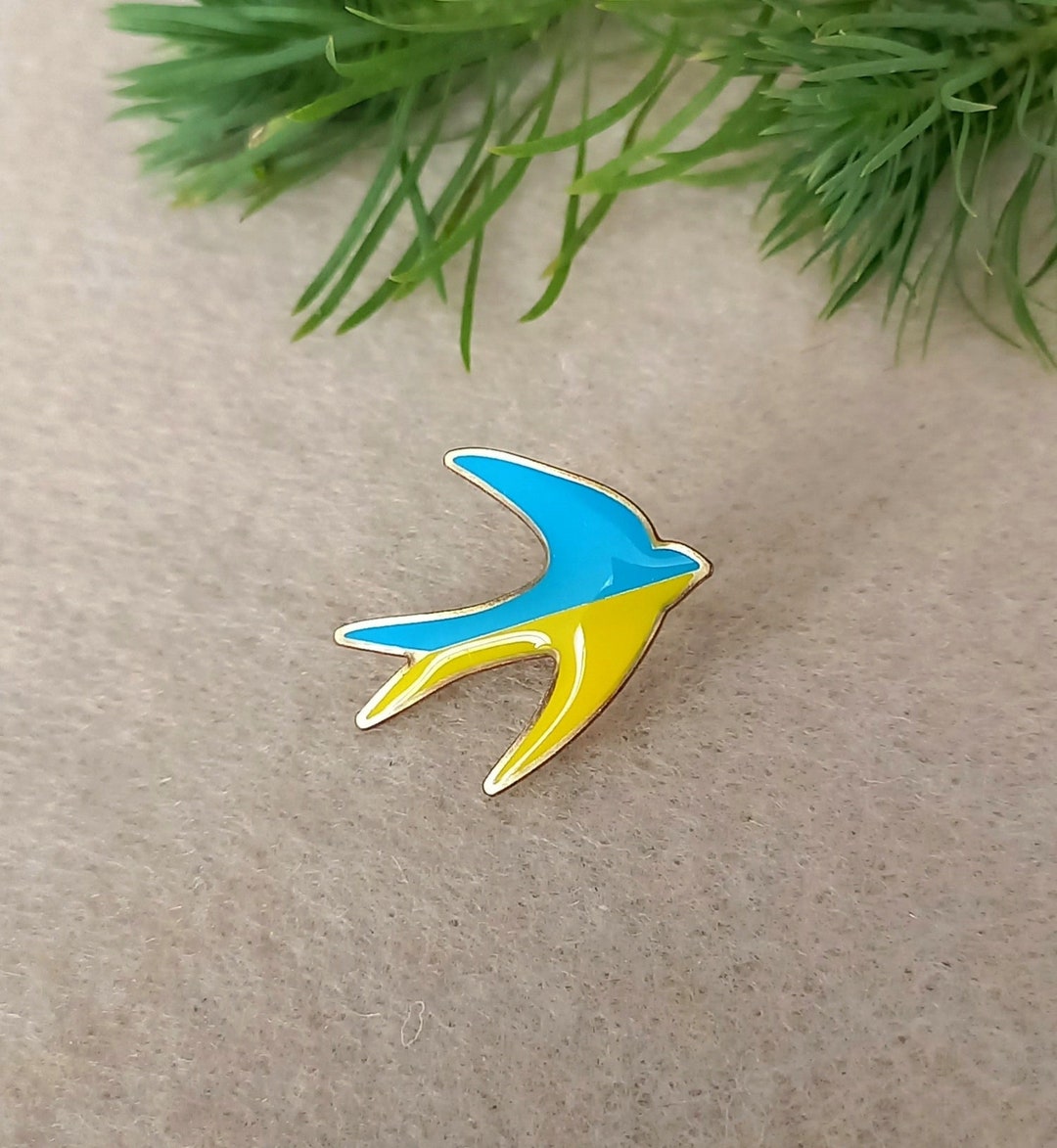 Ukrainian Flag Swallow Ukrainian Lapel Pin Metal Golden Color Badge ...