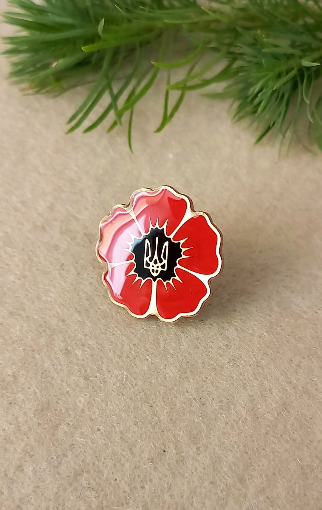 Lapel Pin Red Poppy With Ukrainian Trident, Tryzub, Emblem of Ukraine ...