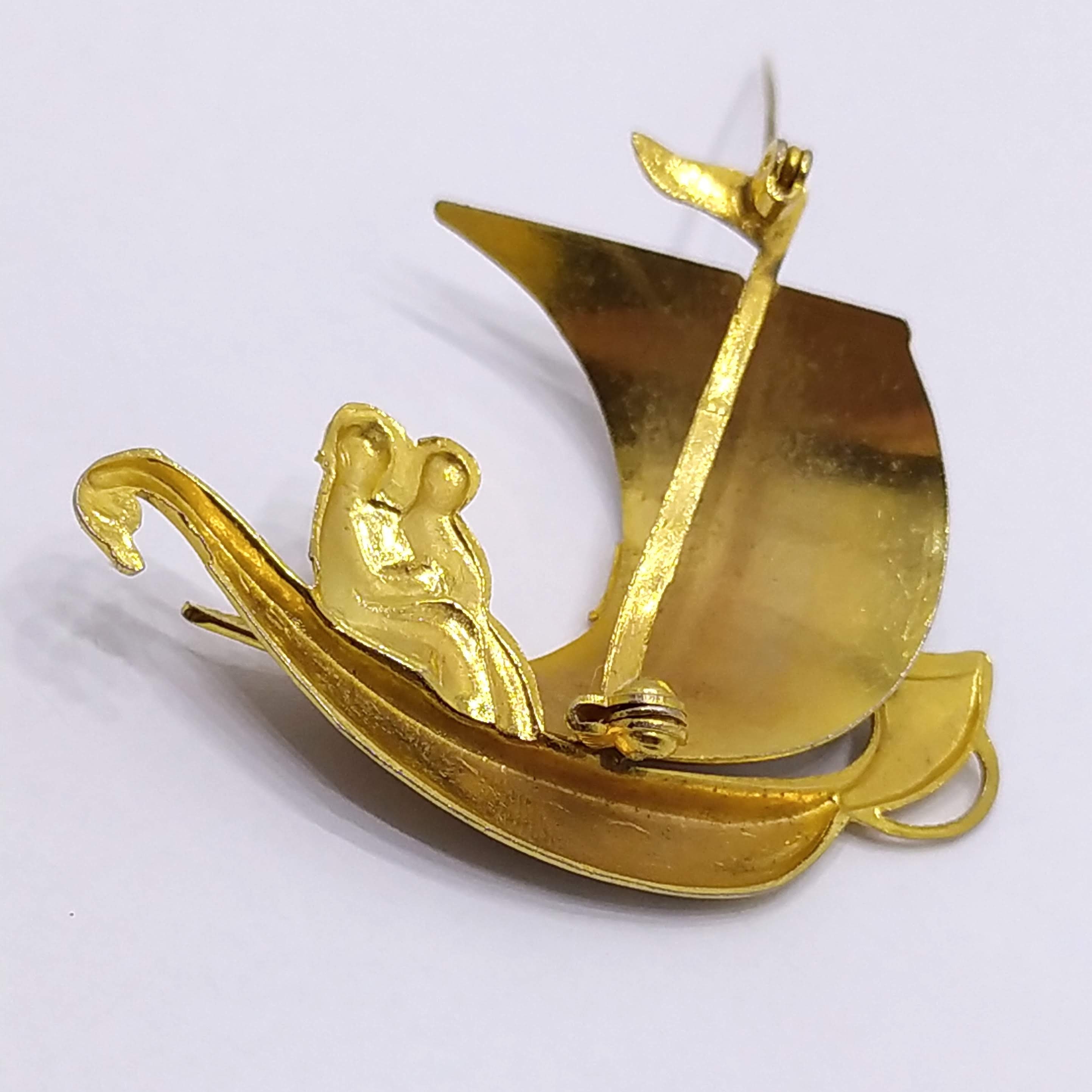 Vintage Damascene Sail Boat Brooch Black and Gold Ship Pin - Etsy