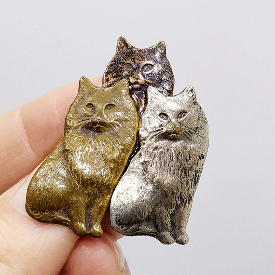 Vintage Three Cats Brooch Three Tone Metal Cat Pin Fluffy Cat Trio Pin ...
