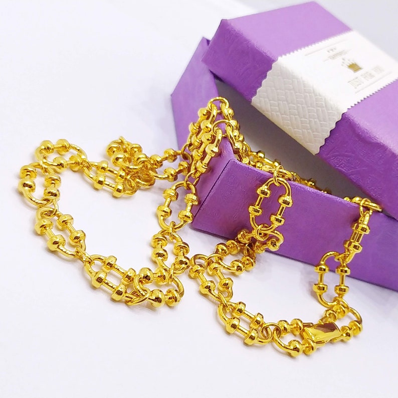 Vintage AVON Gold Tone Link Chain Necklace Oval Links Chain 19 Fancy ...