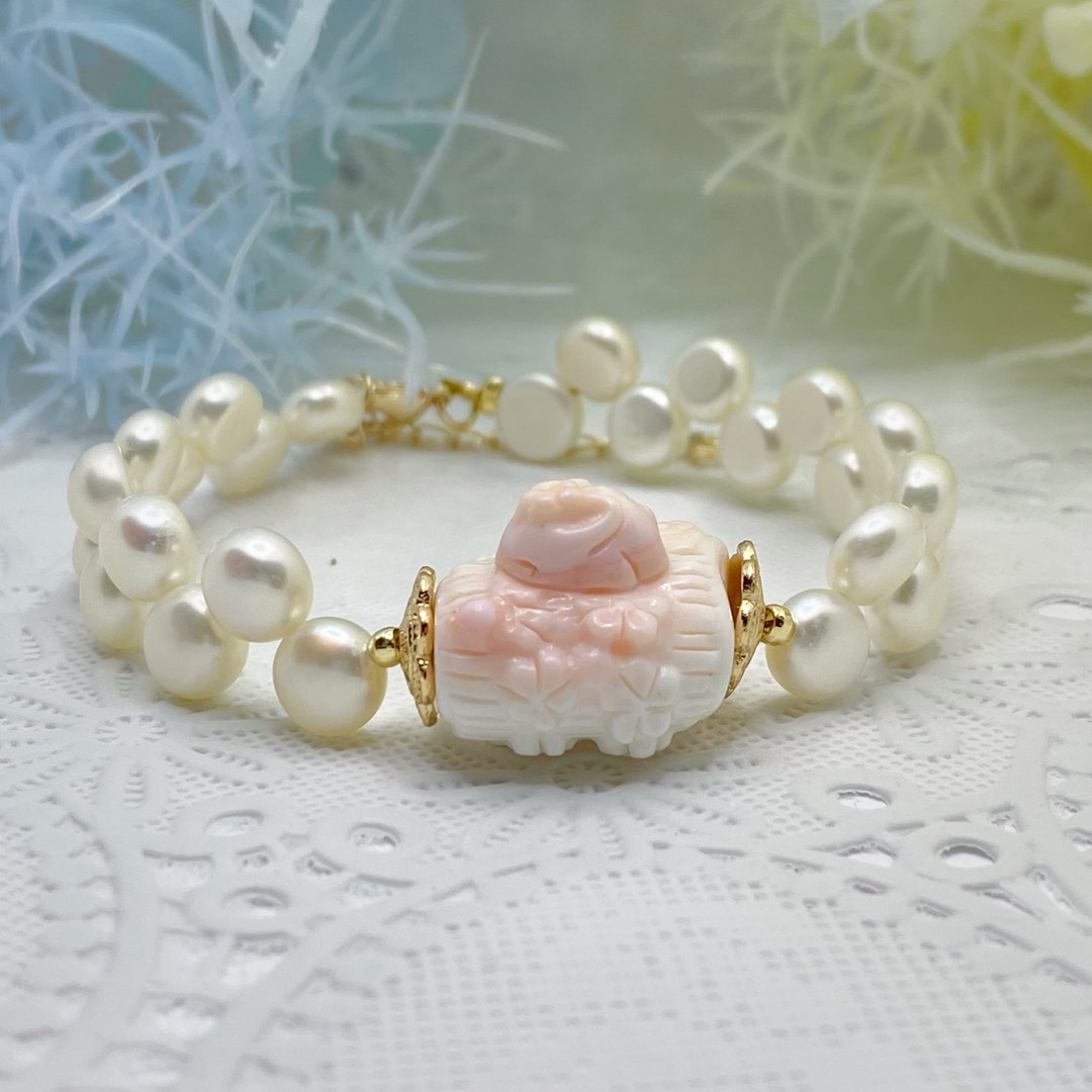 Queen Conch Shell Rabbits Bunny Pearl Bracelet DIY Handmade - Etsy