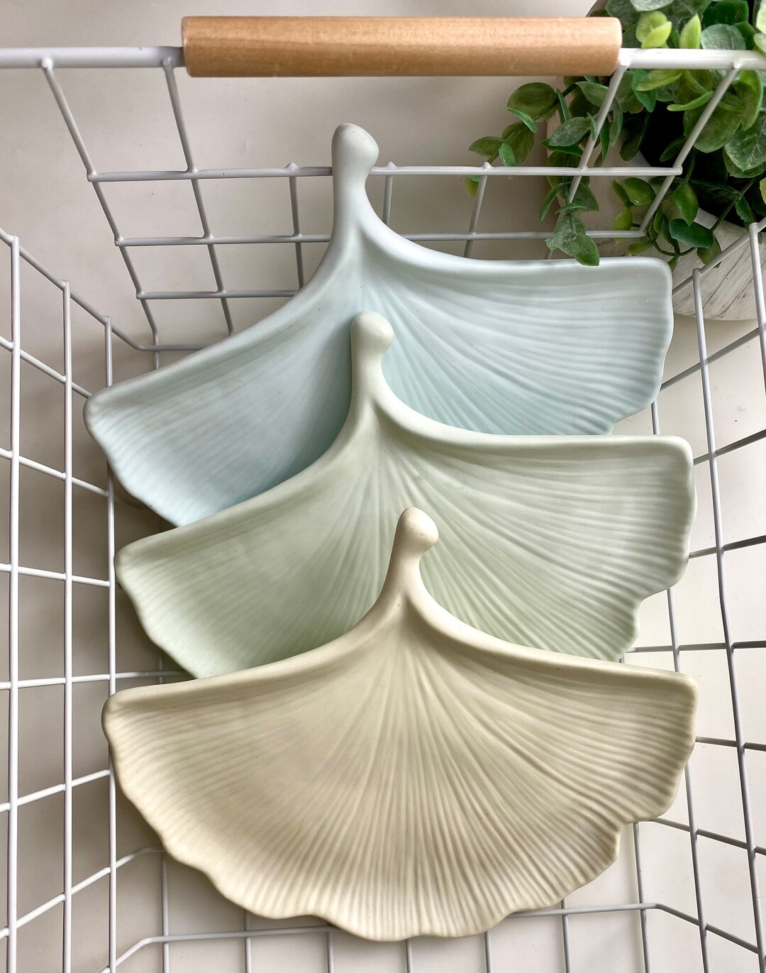 Blue Gingko Leaf Fan, Green Decorative Tray, Ring Dish, Key Tray, Jesmonite Home Decor ...