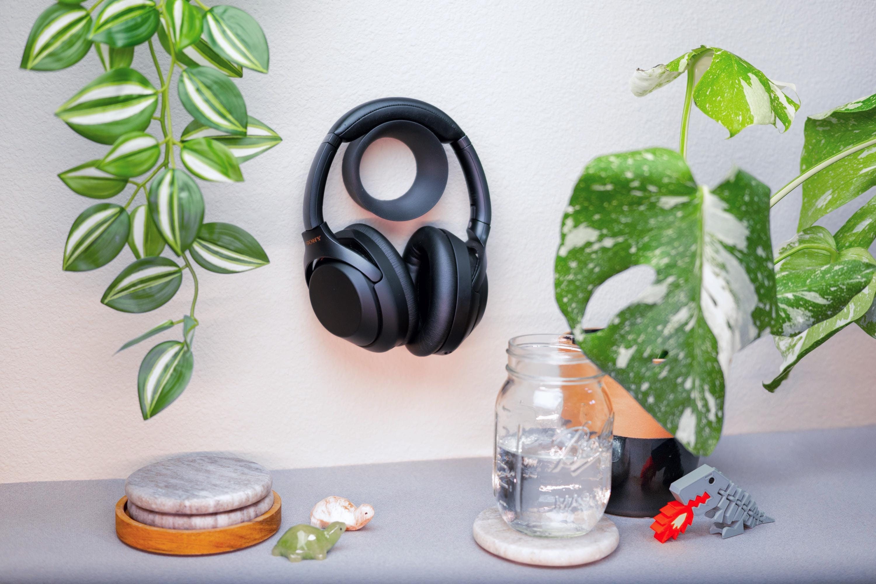 Floating Headphone Holder | Wall Mounted | Modern Design | Minimalist ...