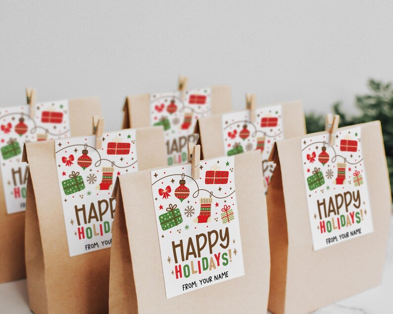 Happy Holidays Gift Tags Printable: Red & Green Christmas Favor Labels ...