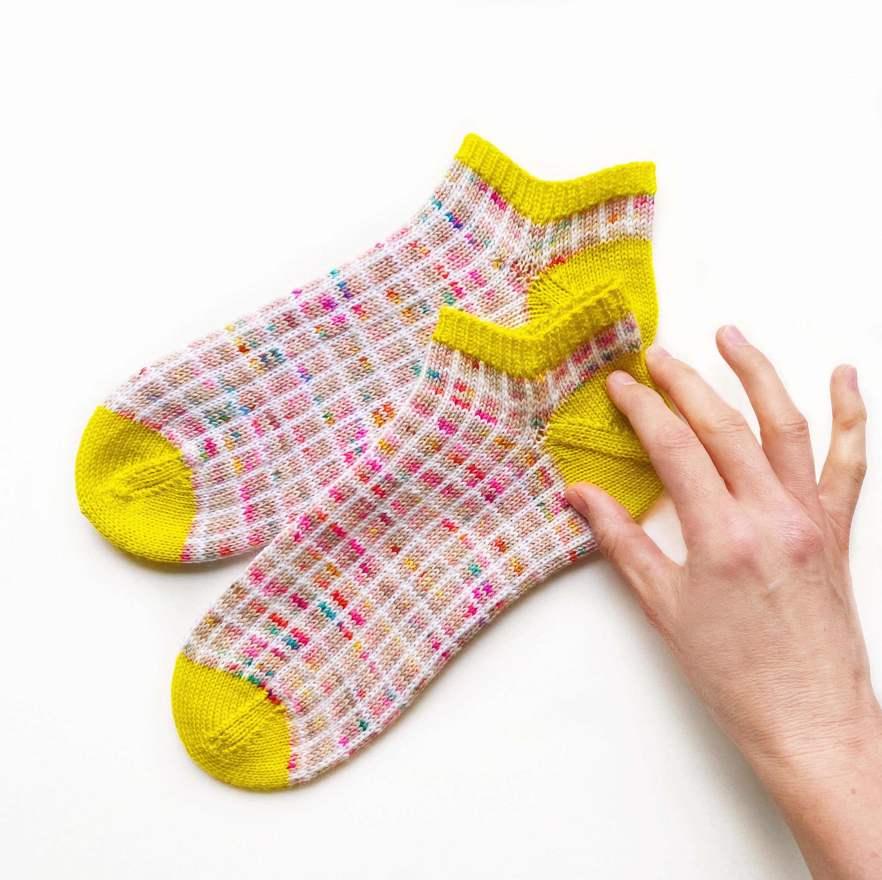 Easy Colorwork Socks Pattern the Little Boxes Socks - Etsy UK