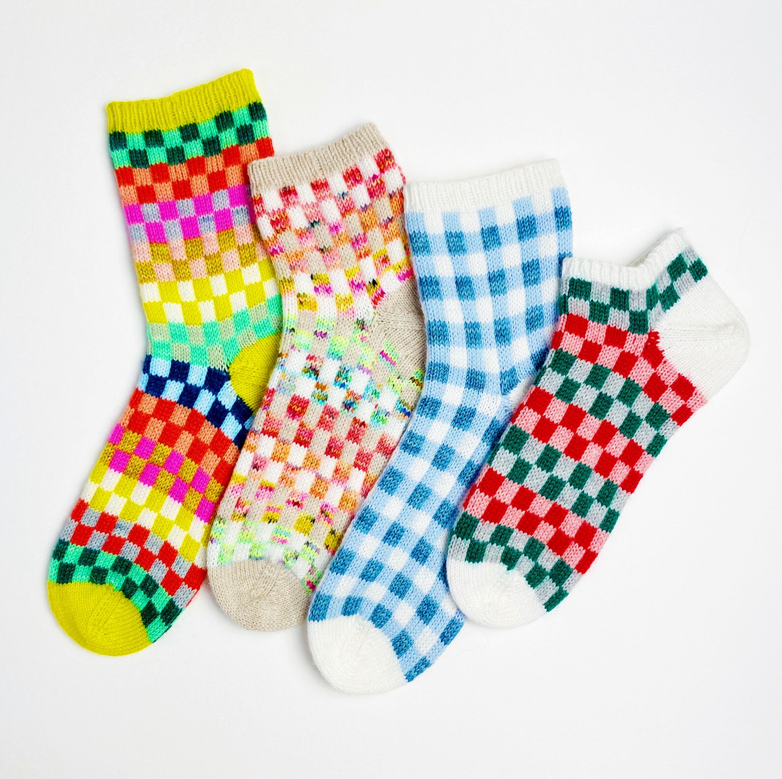 Easy Basic Colorwork Sock Knitting Pattern ~ Little Checks Socks - Etsy