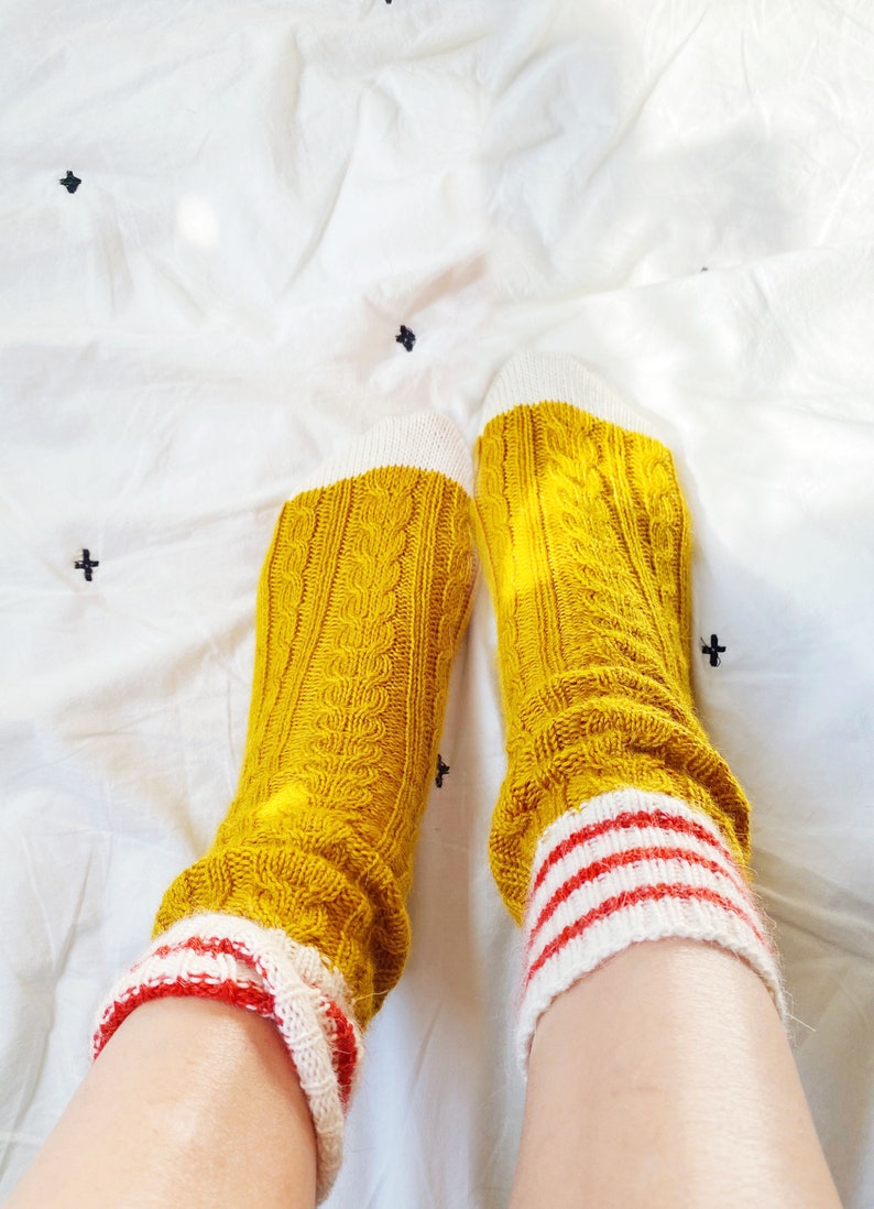 Easy Cable Sock Knitting Pattern ~ Beginner Friendly ~ the Cider House ...