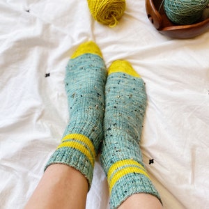 Easy Ribbed Socks Knitting Pattern ~ Totally Rad Ribbed Socks - Etsy