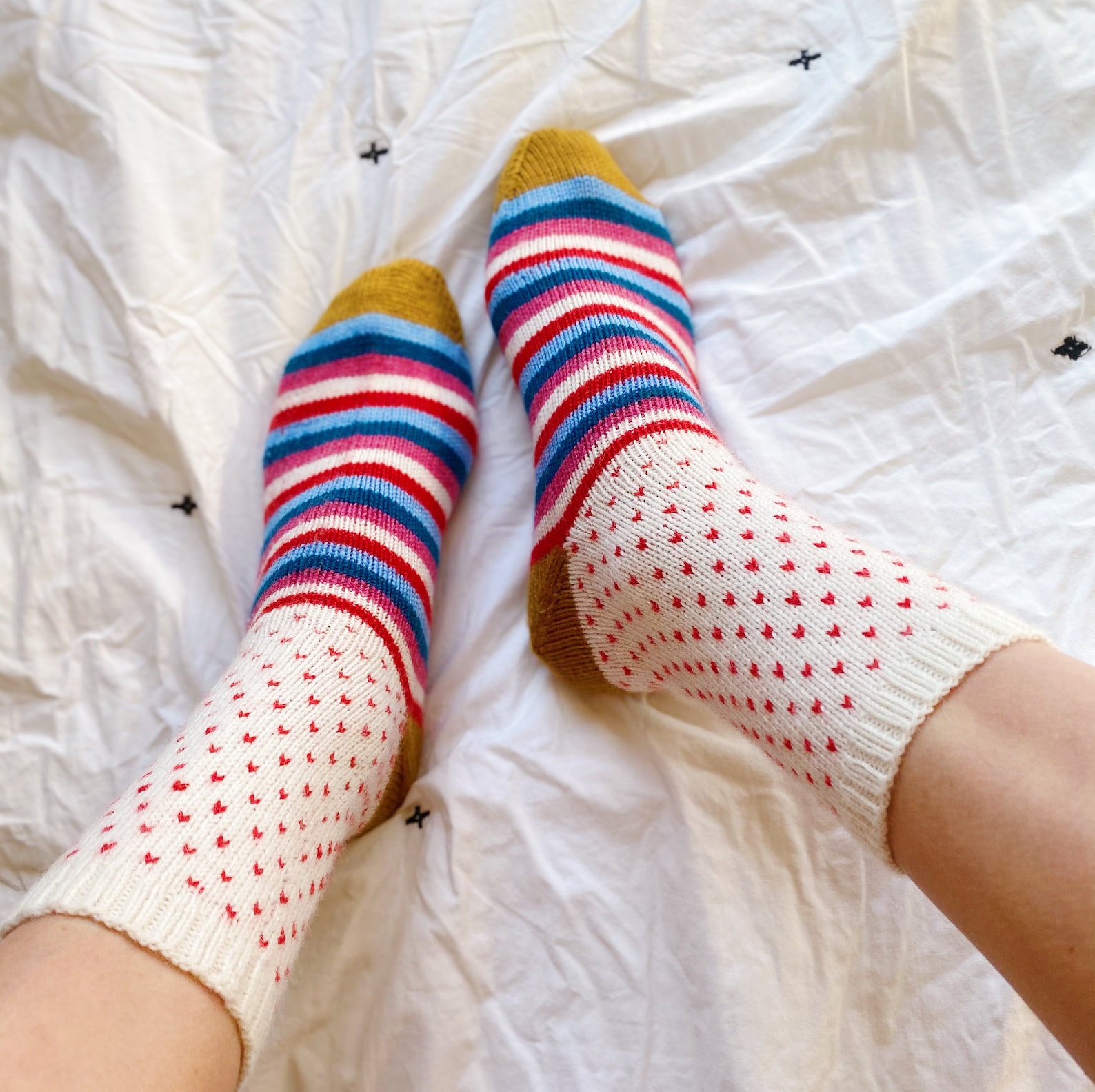Easy Beginner Basic Colorwork Fair Isle Sock Knitting Pattern - the ...