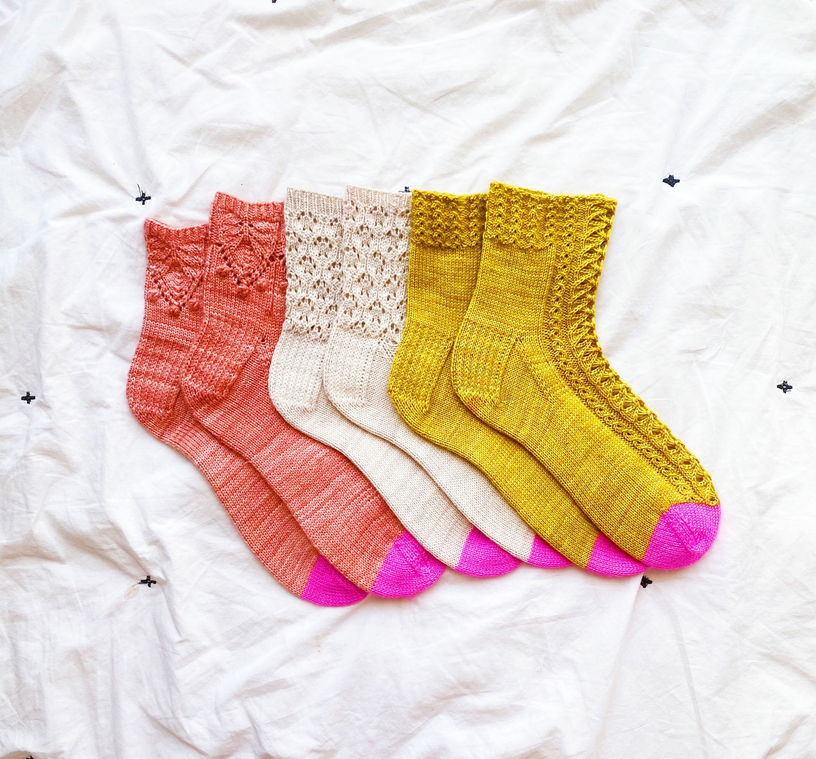 Easy Beginner Lace Sock Knitting Pattern Set the in Bloom - Etsy Canada