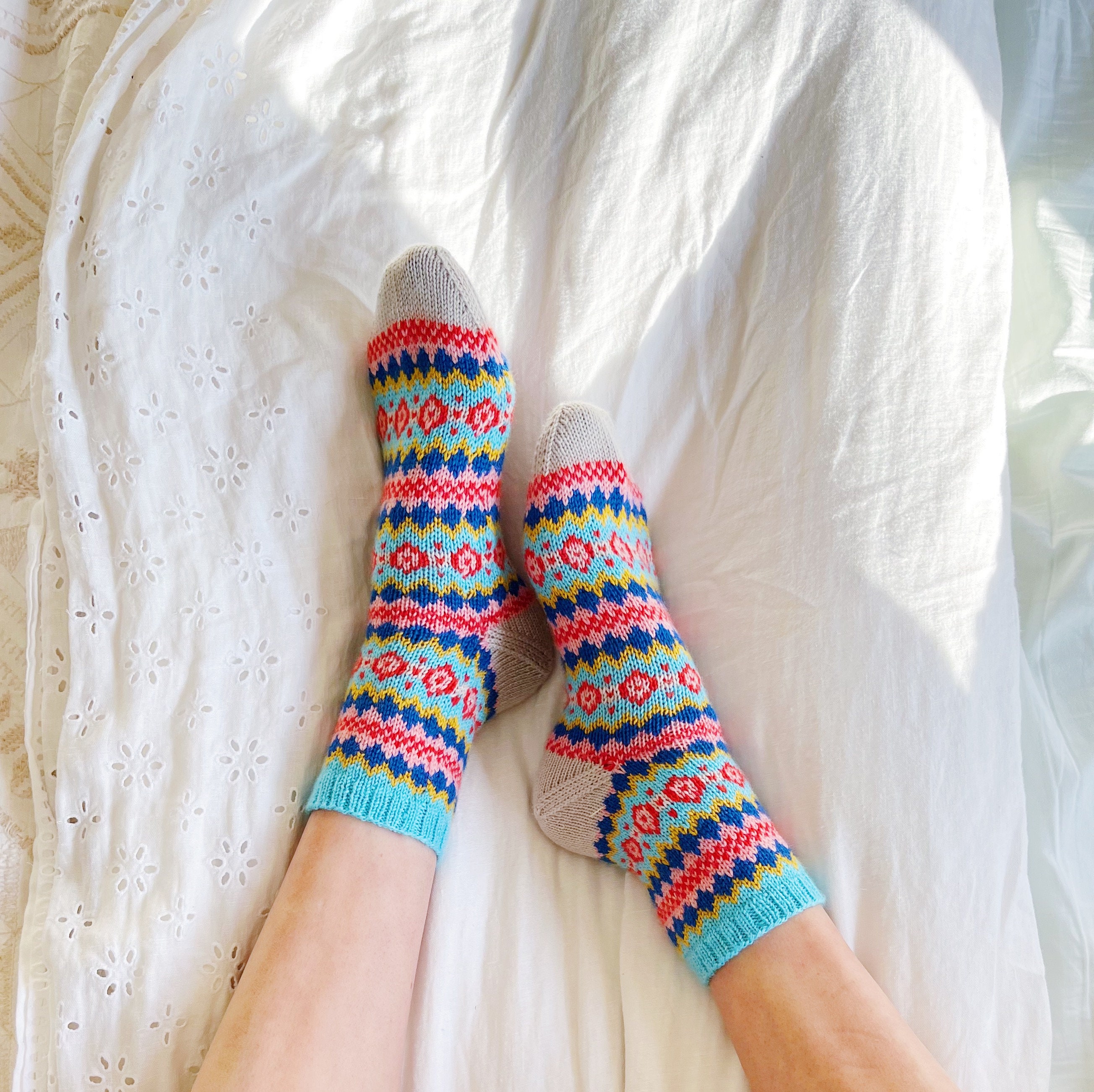 Easy Colorwork Sock Knitting Patterns ~ the Darrowby Sock Set! - Etsy