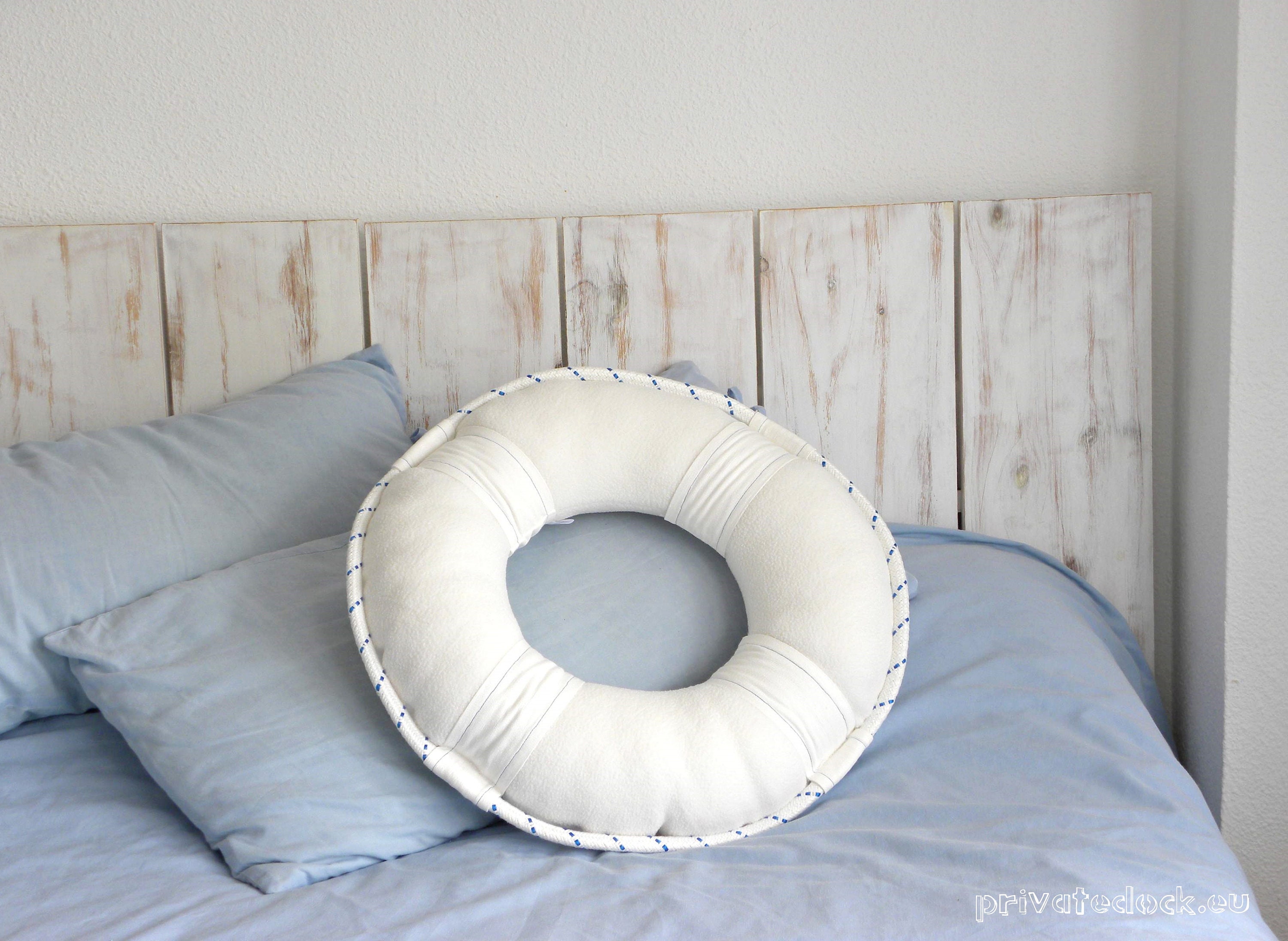 Lifebuoy Pillow Coastal Decor Sea Style Beach Art Chic - Etsy