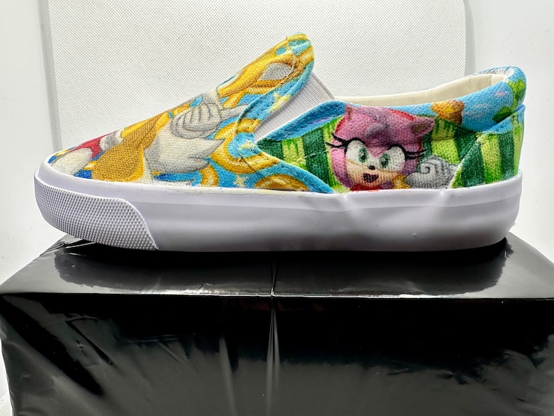 Custom Sonic the Hedgehog Shoes - Etsy