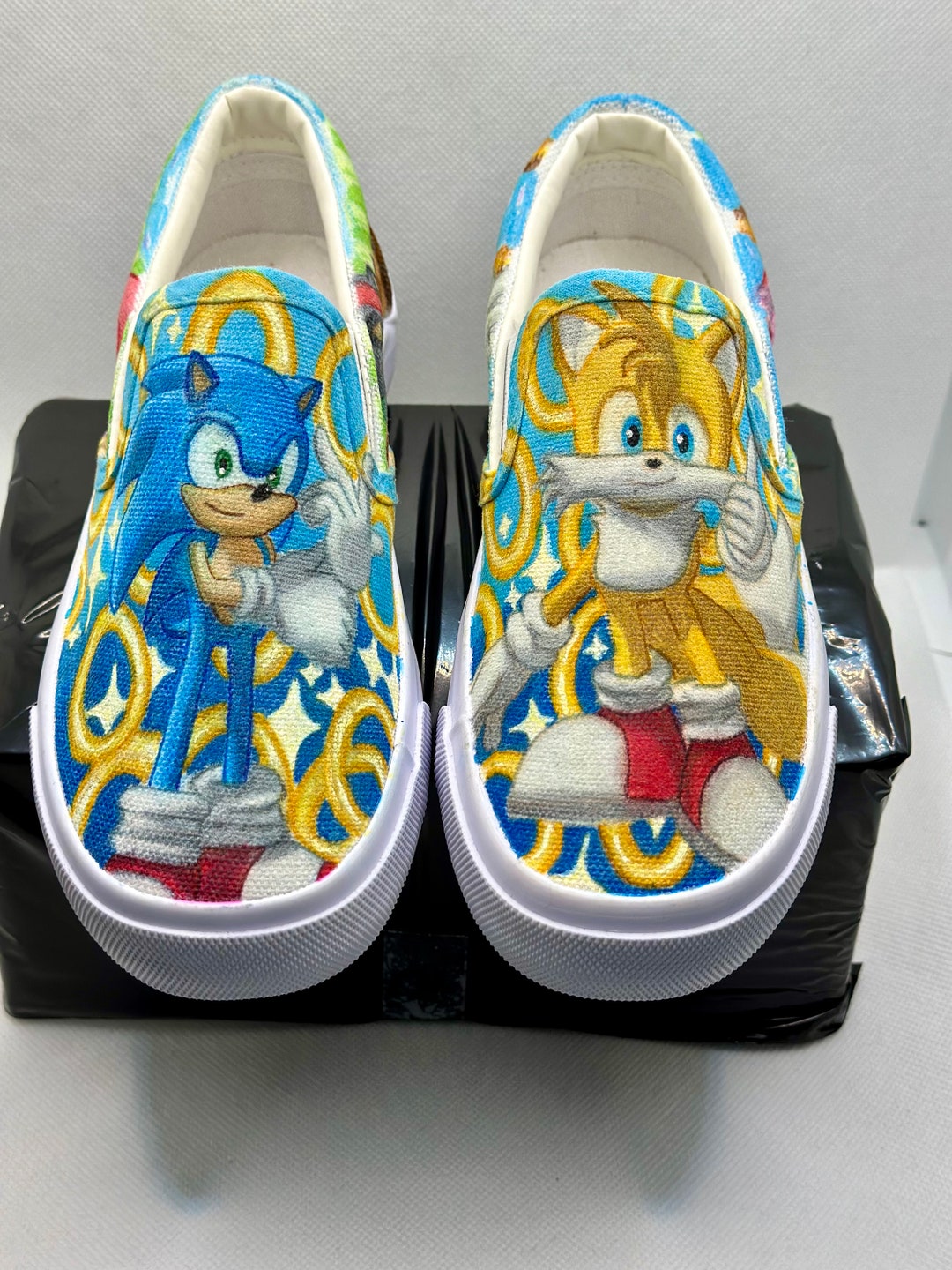 Custom Sonic the Hedgehog Shoes - Etsy