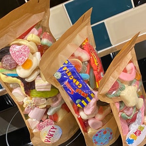 Classic Selection of Pick N Mix in a Resealable Pouch (medium Size) - A ...