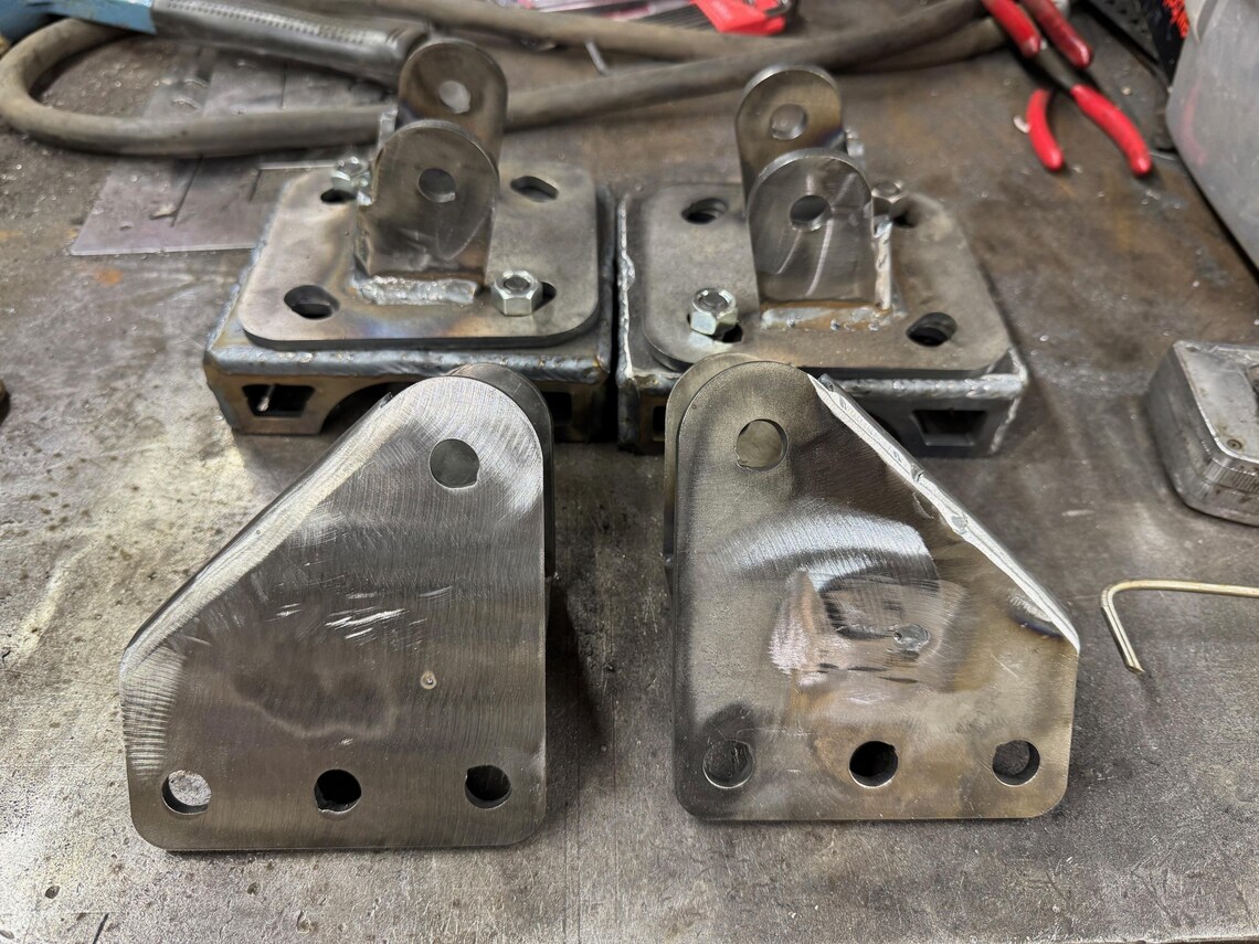 Universal Truck Traction Bar Brackets - Etsy