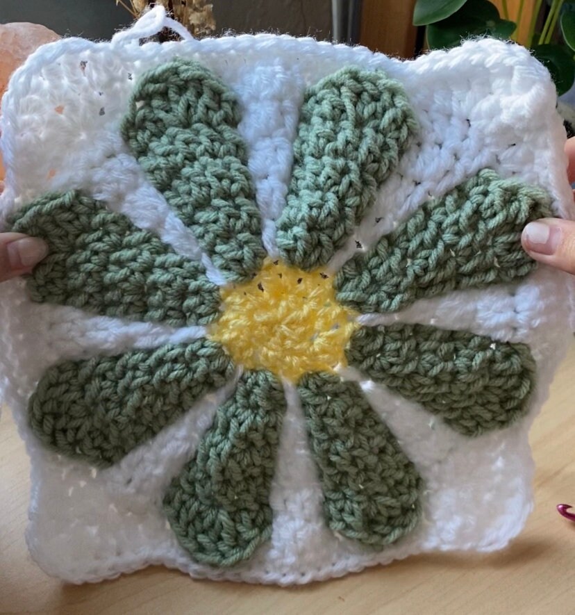 Crochet Daisy Granny Square Pattern PDF - Etsy