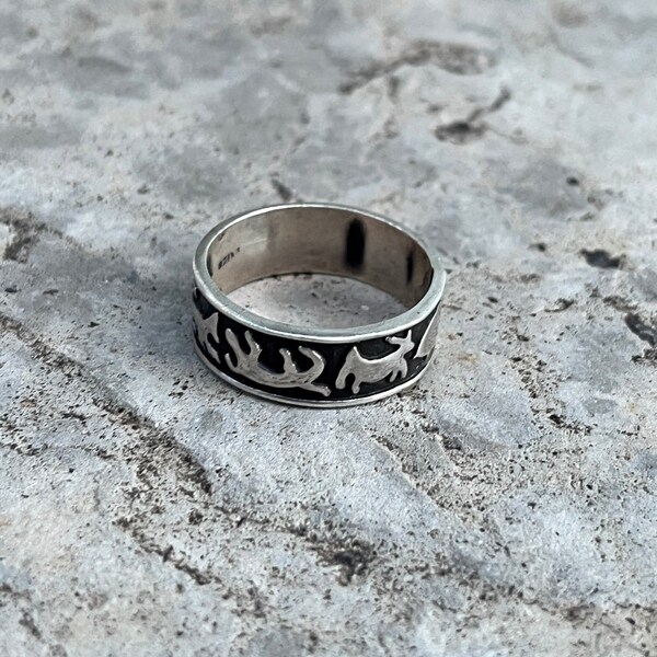 Storyteller Ring - Etsy