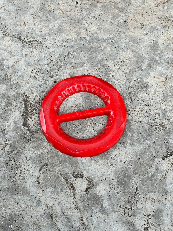 vintage belt buckle plastic - Gem