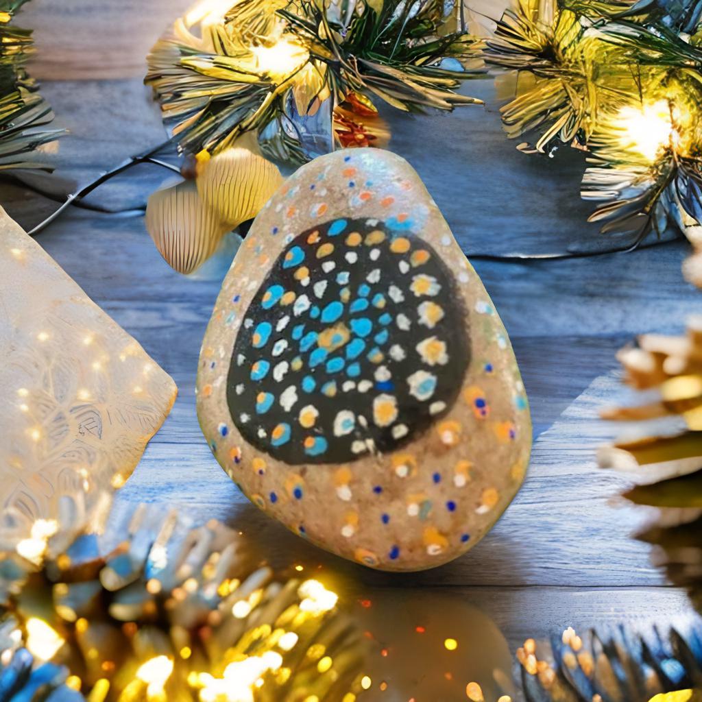 Dot Painted Design Pebble Stone/indigenous Art Design/aboriginal Style ...