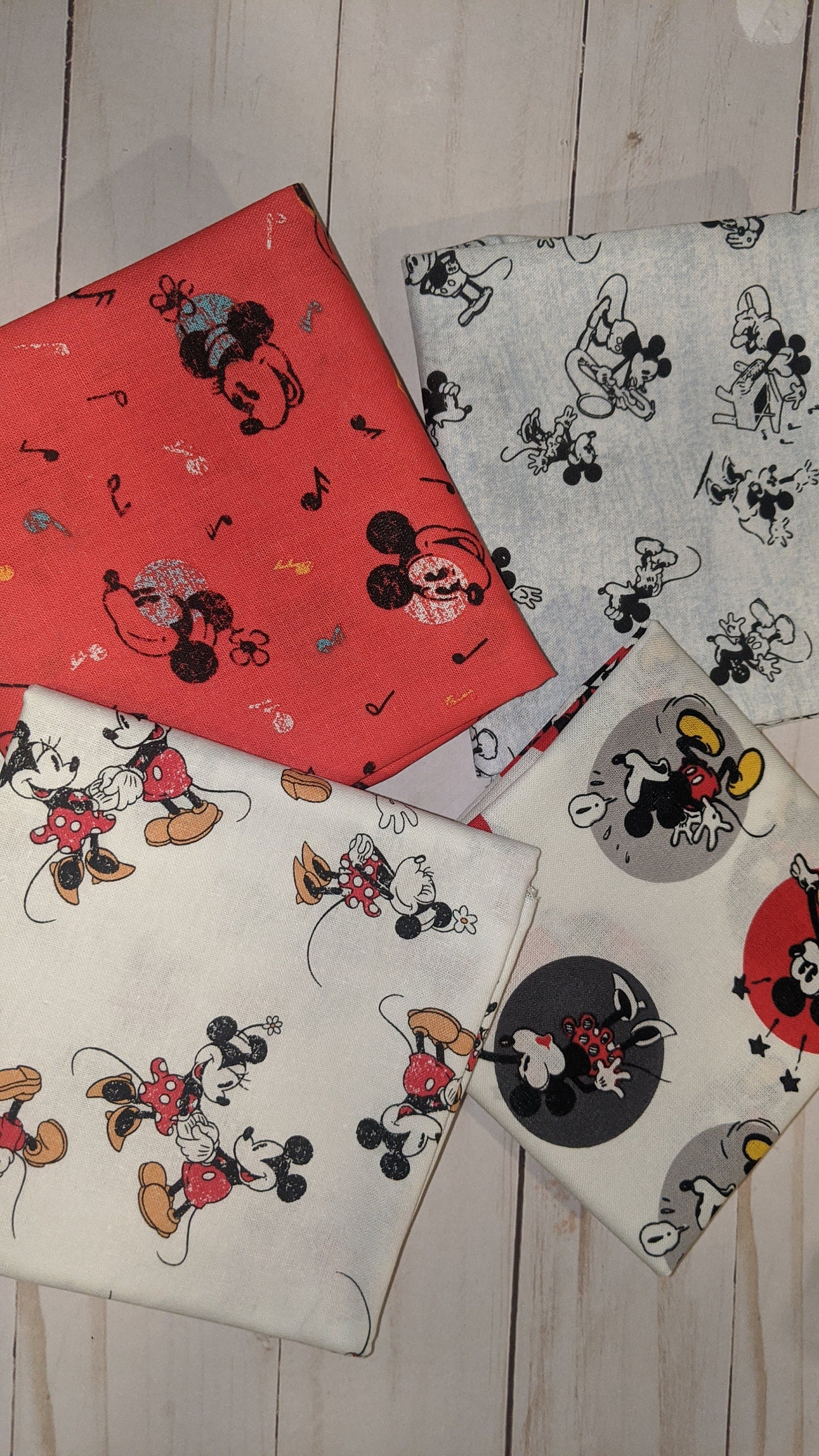 Disney Mickey and Minnie Mouse Fat Quarter Bundle Minnie and - Etsy