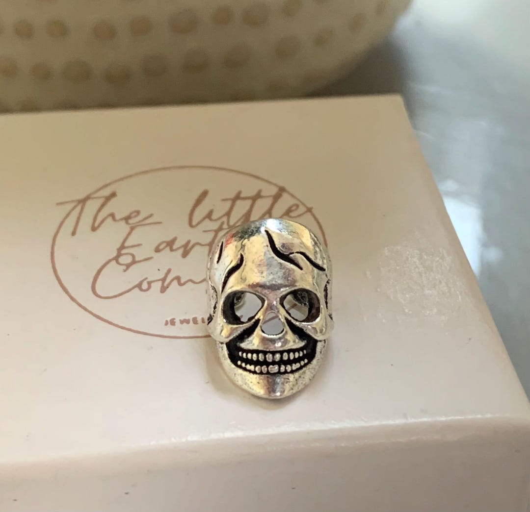 Skeleton Skull Ear Cuff, Skeleton Earring, Non Piercing, Ear Clip ...
