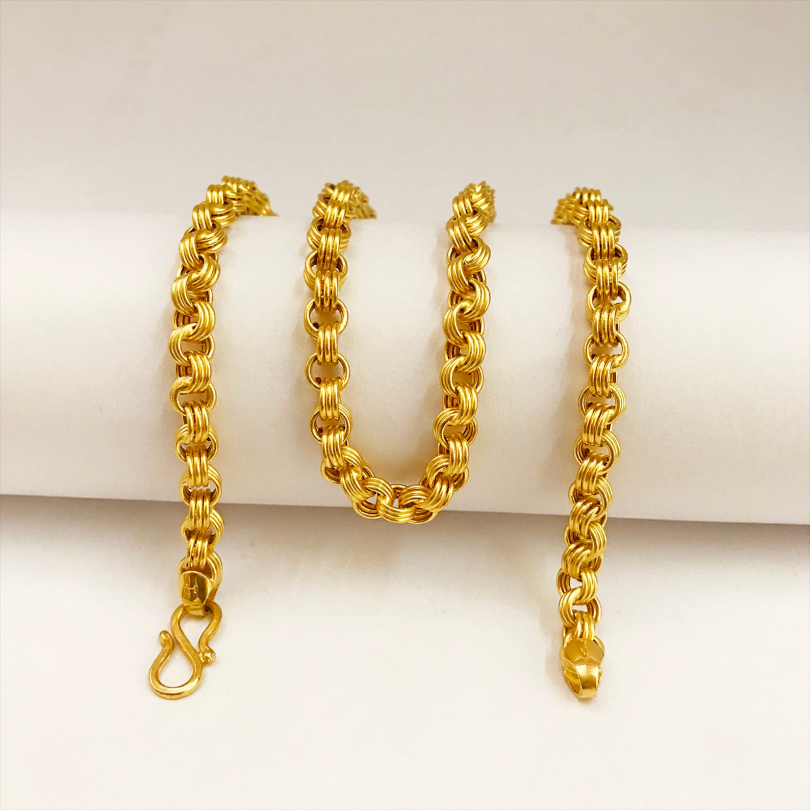 18 Kt, 22 Kt Real Solid Yellow Gold Link Chain Hallmark Certified ...