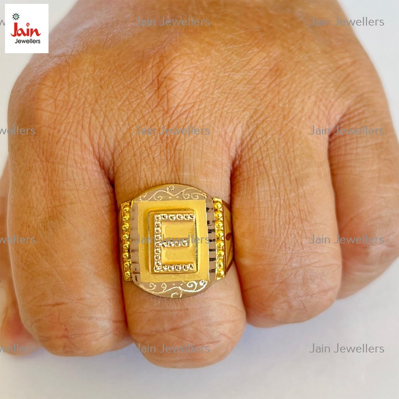 Anillo con inicial "E" hecho a mano en oro macizo de 18k/22k: alianza ...
