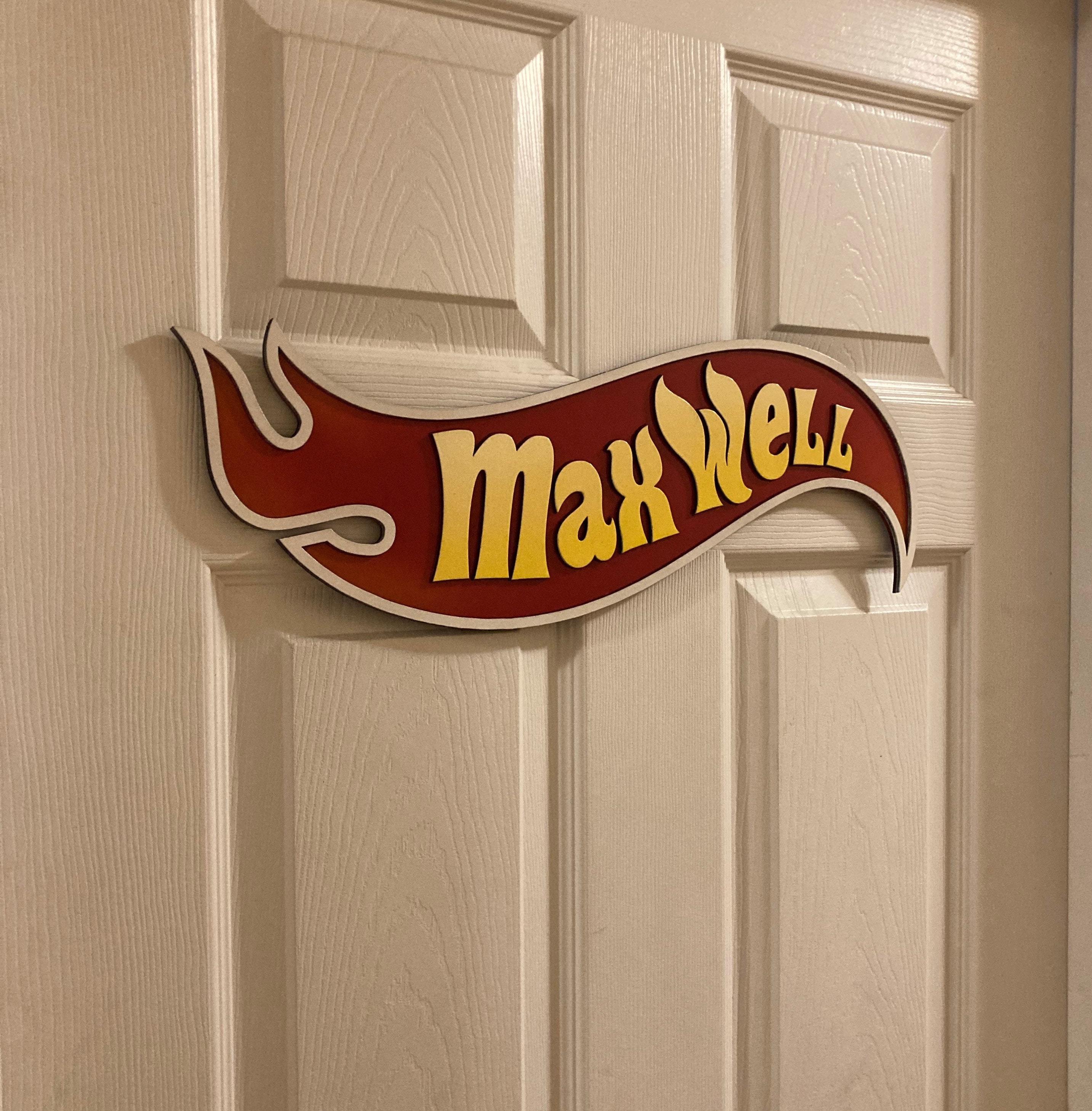 Letrero de puerta con nombre para niños inspirado en Hot - Etsy México
