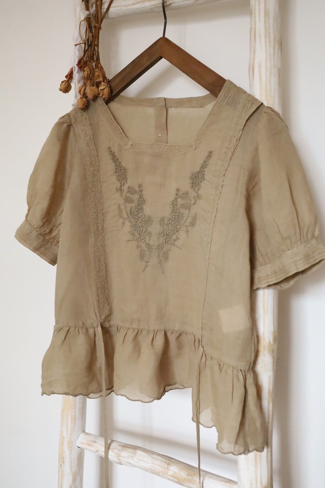 Ramie Blouse, French Top, Vintage Style, Embroidery Blouse, Short ...