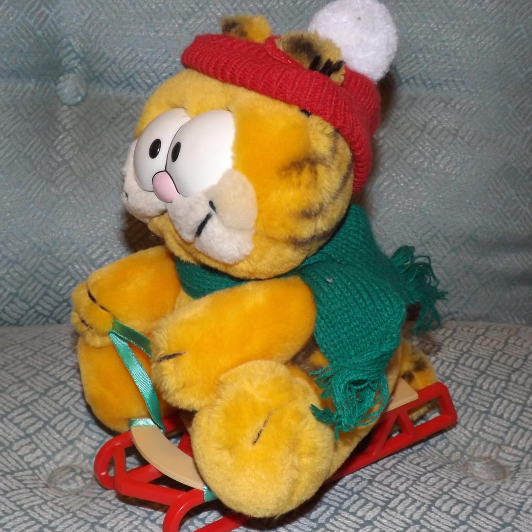 Garfield Plush Vintage Dakin Toy on Sled Winter Christmas Holiday Cute ...