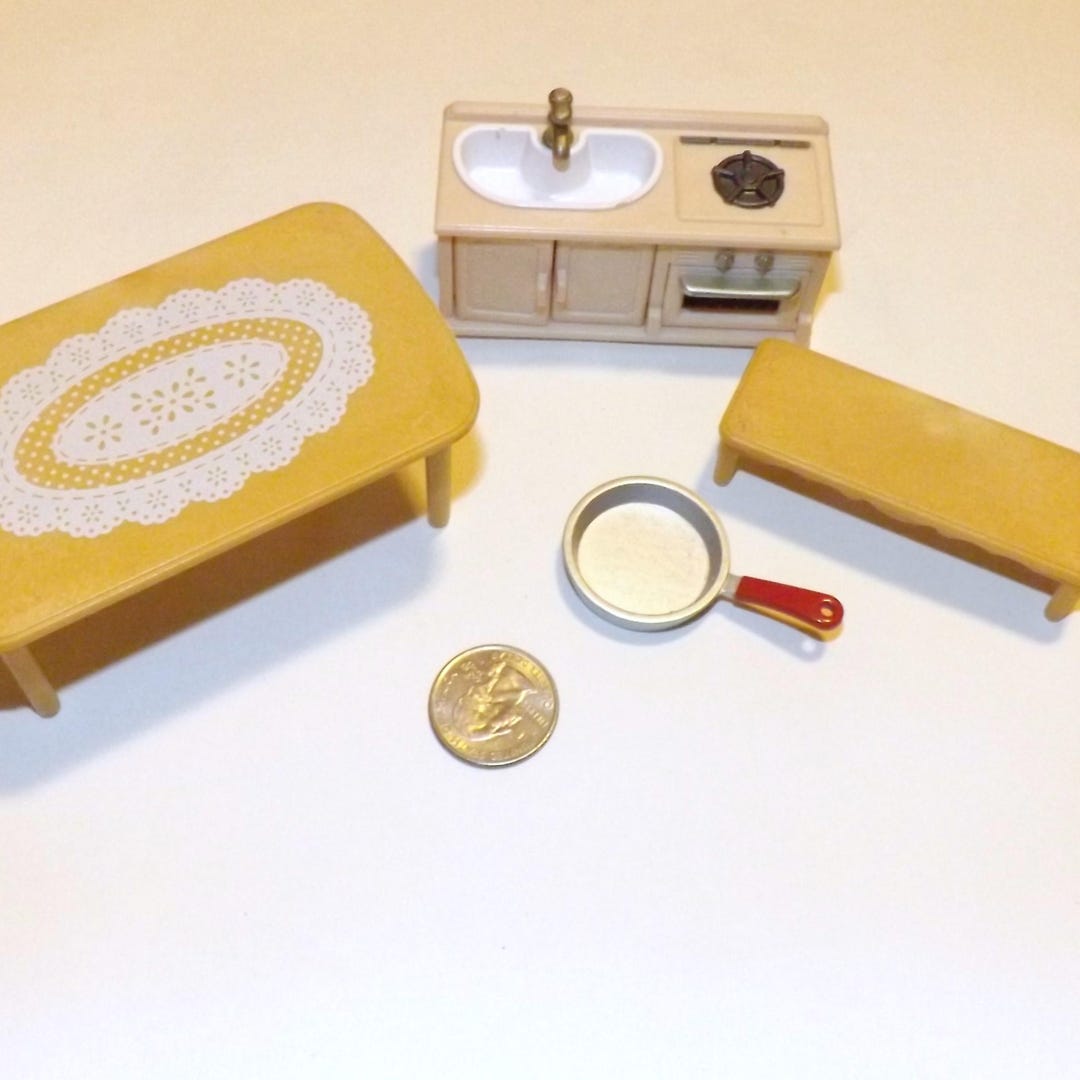 Calico Critters Sylvanian Family Kitchen Dollhouse Doll House Furniture ...