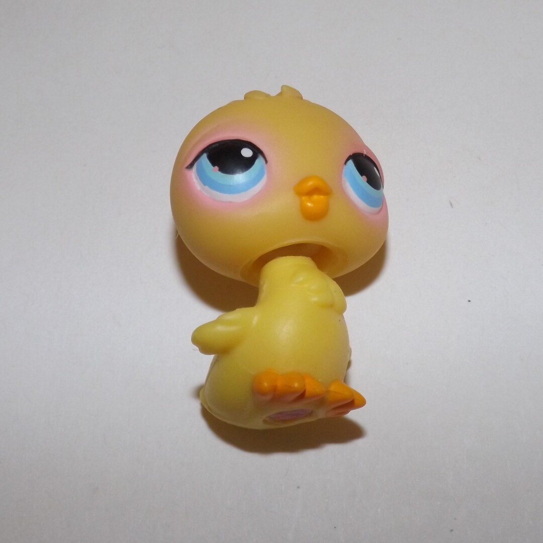 Yellow Chick 13 Original Littlest Pet Shop LPS Authentic Vintage 2000s ...