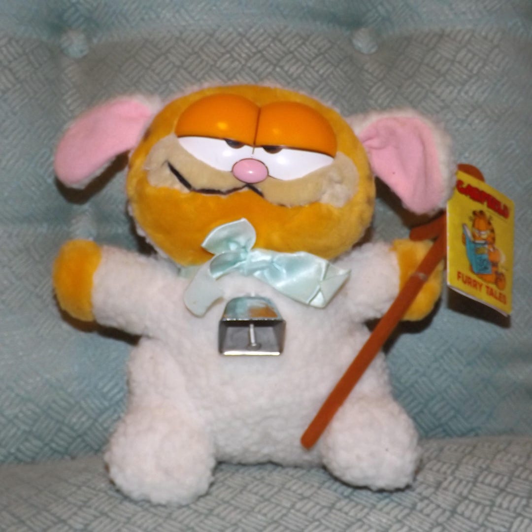 Vintage Plush Garfield the Cat Furry Tales Little Bo Peep Lamb Hang Tag ...