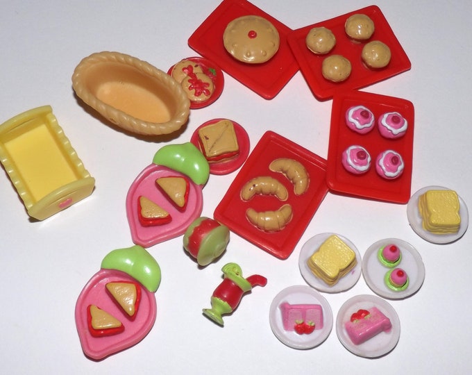 Strawberry Shortcake PICK ONE LOT Hasbro Toy Accessories Cups Plates ...