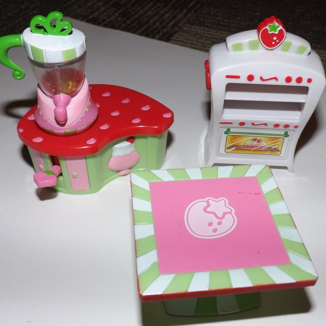 Strawberry Shortcake Kitchen Cafe Lot Hasbro Toy Accessories 2000s Y2k ...