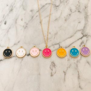 Preppy Smiley Necklace - Etsy