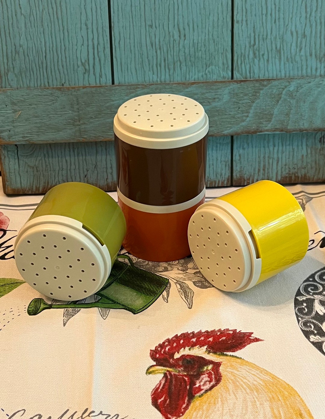 Tupperware Stacking Spice Shakers Set of 4 Colorful 70s Mini Canisters ...