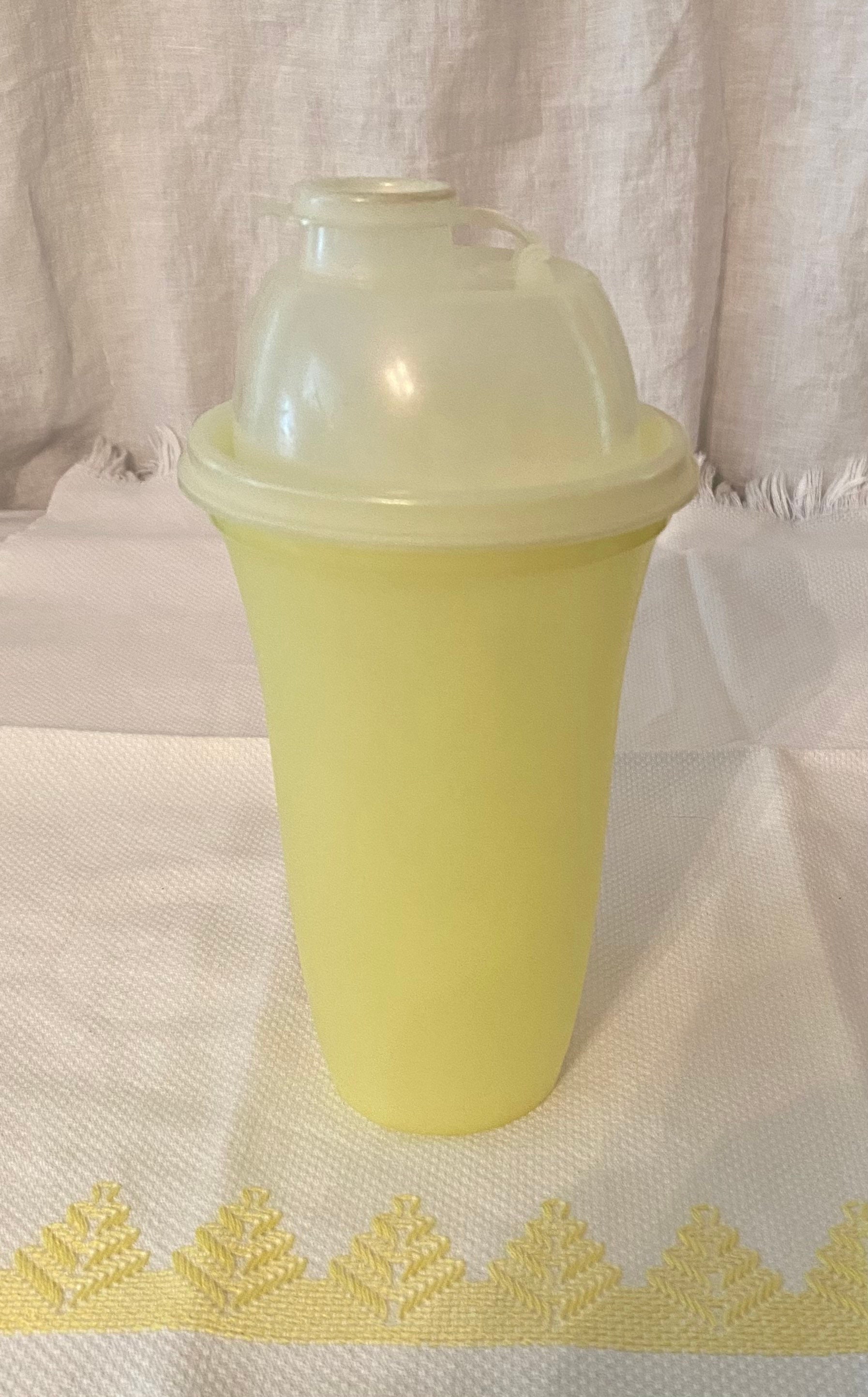 Tupperware Yellow Quick Shake Beverage Mixer 844 with Sheer | Etsy
