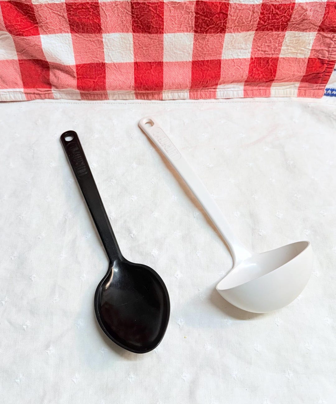 Ultratemp Kitchen Utensils- Black Solid Spoon 2102 OR White Ladle 2109 ...