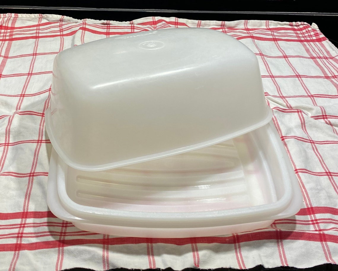 Tupperware 2 Piece Meat Keeper 857 White Base and Flavor - Etsy