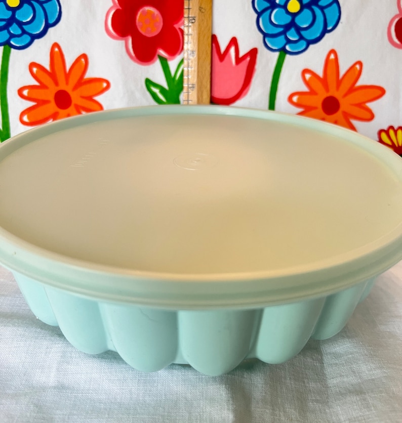 Vintage Tupperware Ice Blue Jello Mold With Sheer Seal 1201 - Etsy